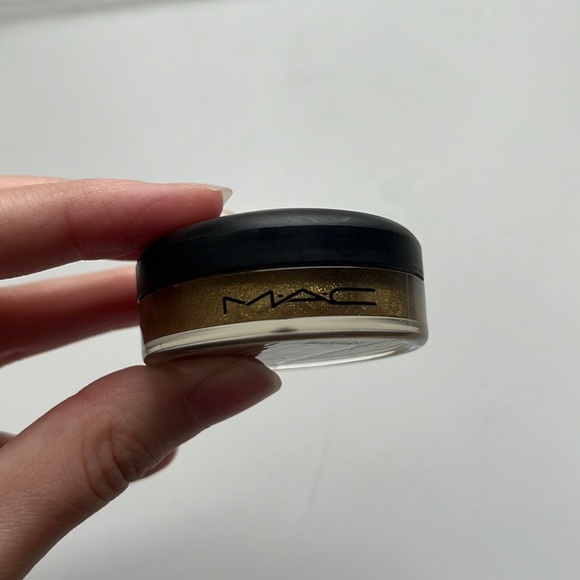 MAC Cosmetics | Makeup | Mac Pro Studio Eye Gloss | Poshmark